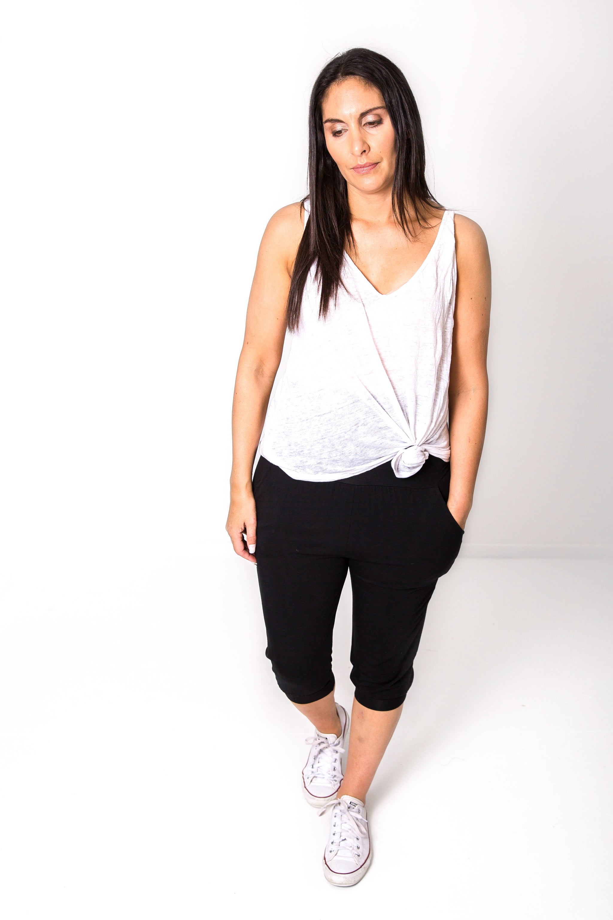 PRE-ORDER** Black - 3/4 Lounge Pants – N O O Z